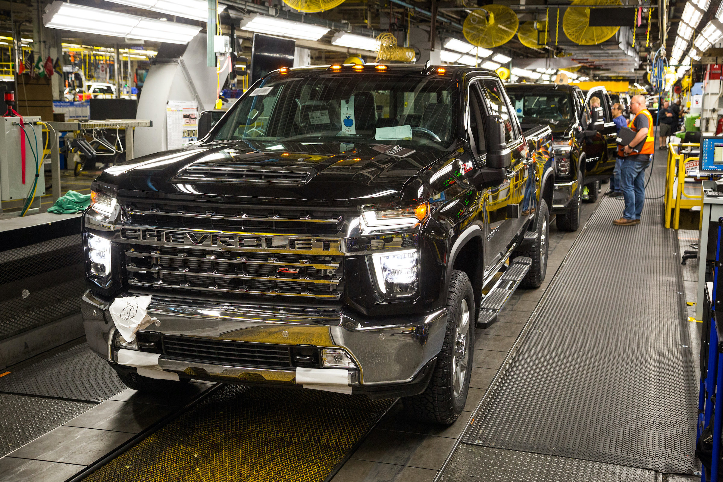 General Motors Will Return U.S. Pickup Truck Factories to Round-the ...