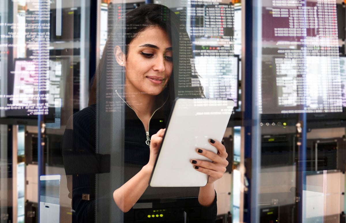 Fears of Slower IT Spending Hit These 2 Tech Stocks Hard | The Motley Fool