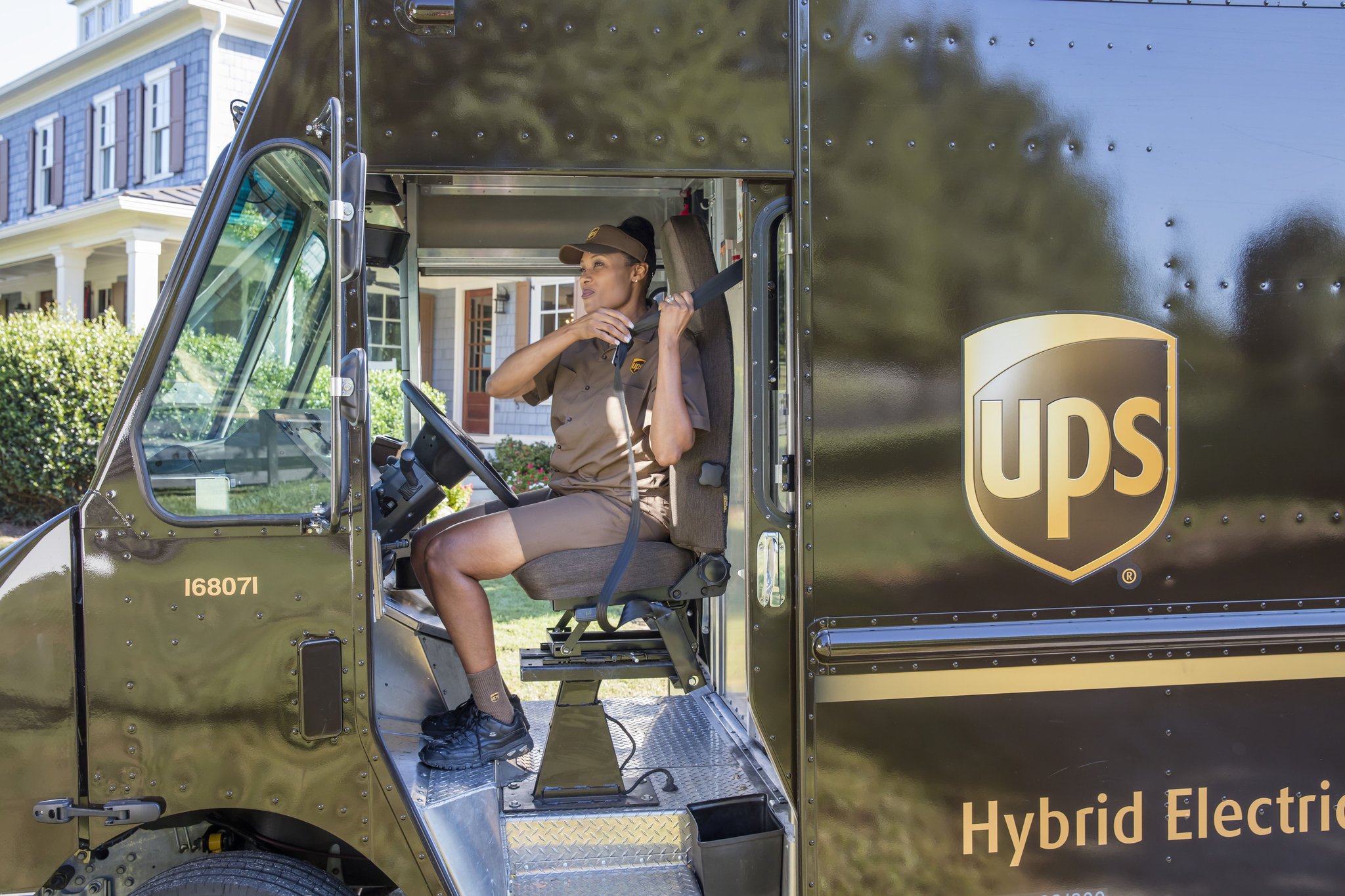 Should You Buy UPS Stock While It's Below $90? | The Motley Fool