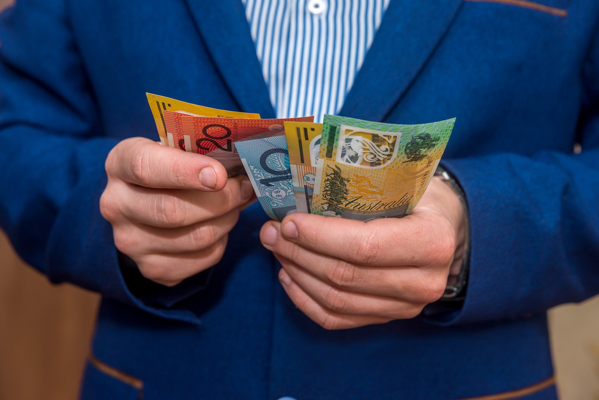 1 Stock That's Quietly Paying Investors a Monster 7.9% Dividend Yield ...