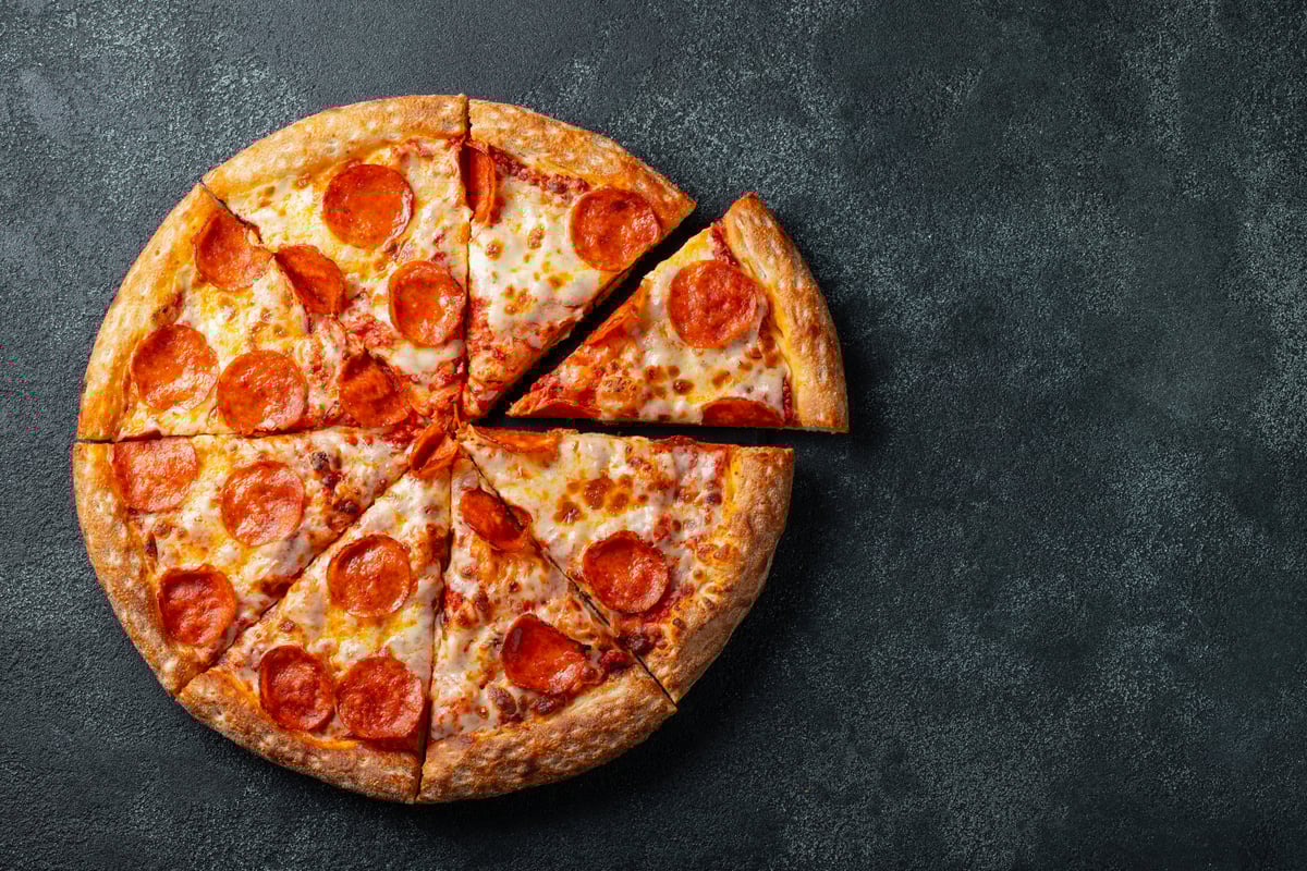 Why Billionaire Warren Buffett Owns Domino's Pizza Stock | The Motley Fool