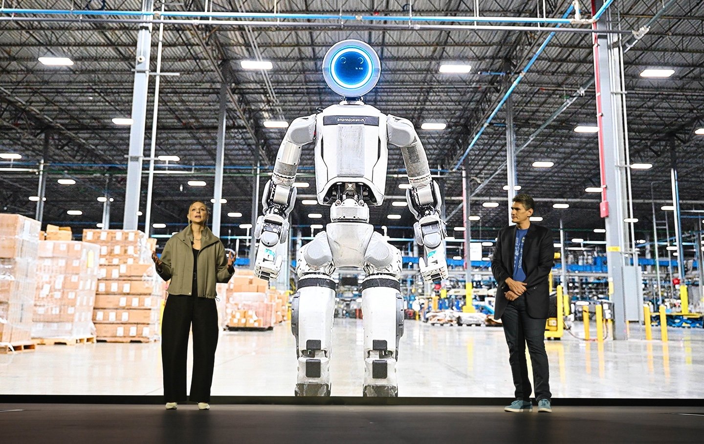 Hyundai and Boston Dynamics Push Humanoid Robots Forward | The Motley Fool