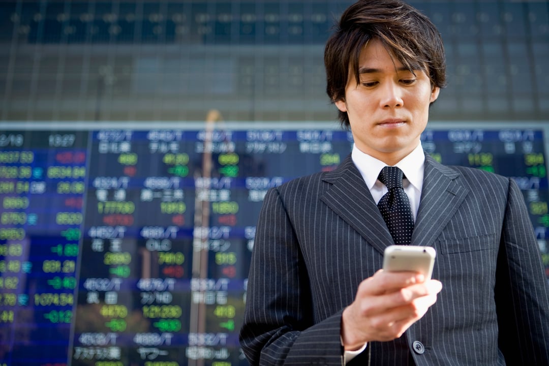 iShares Gold Trust (IAU) vs iShares Silver Trust (SLV): Which ETF Is a ...